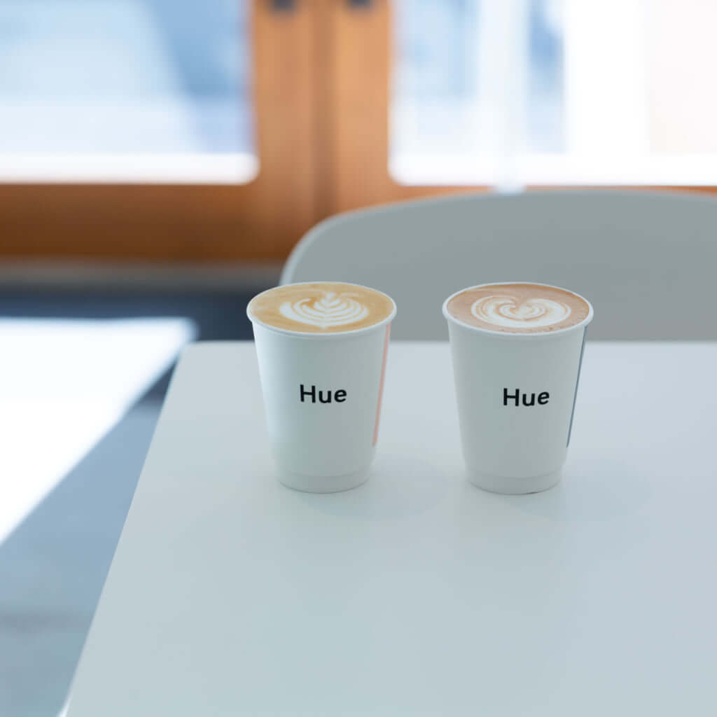 【大阪カフェ】Wi-Fi＆コンセント完備！色で選べるコーヒーがコンセプトの「Hue Coffee Roaster」は韓国っぽお洒落カフェ♡ ...